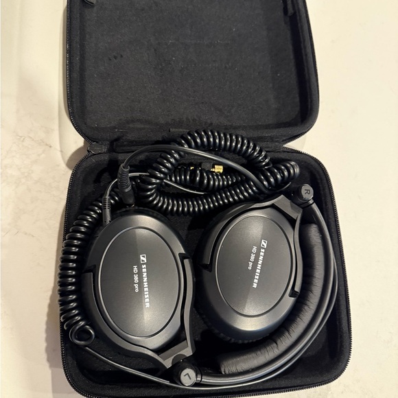Sennheiser | Headphones | Sennheiser Hd 38 Pro Headphones With Coiled ...